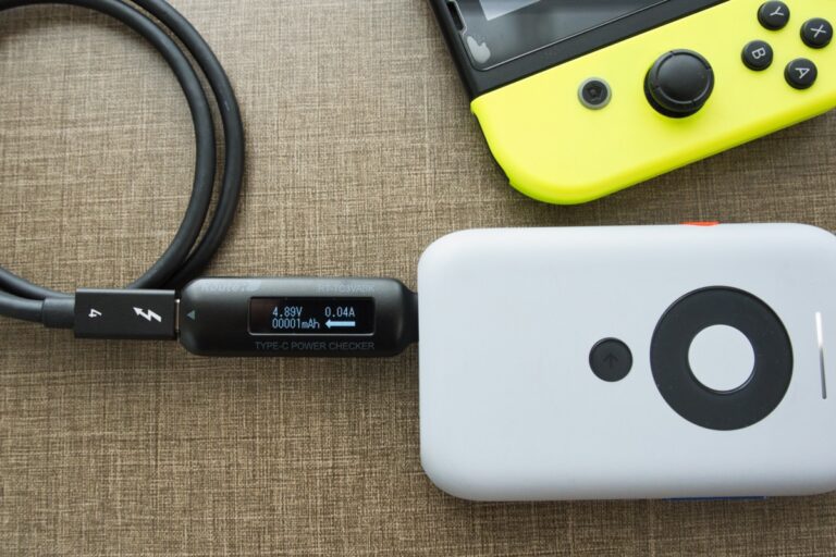 ARグラスをもっと身近に！「XREAL Beam」レビュー｜使い方やiPhone & Switchとの連携方法も紹介 | cotolia