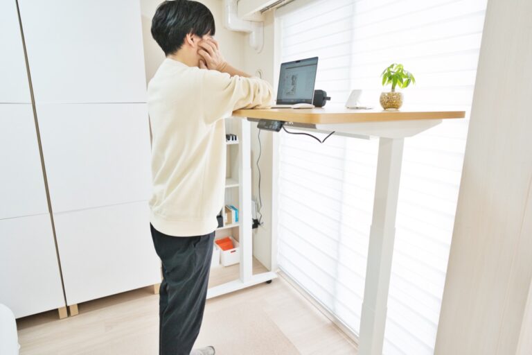 電動昇降式デスク『FlexiSpot E7H』レビュー｜進化したコの字型フレームで安定感が向上 | cotolia